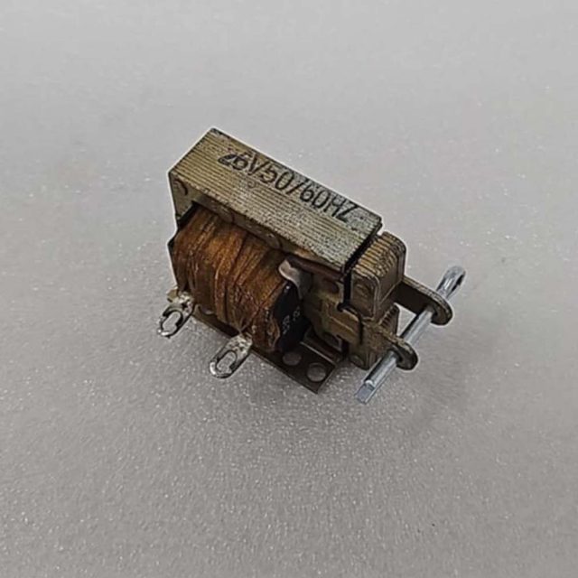 Seeburg - Wurlitzer Keyboard Latch Solenoid - Right, V Through LPC1 ...